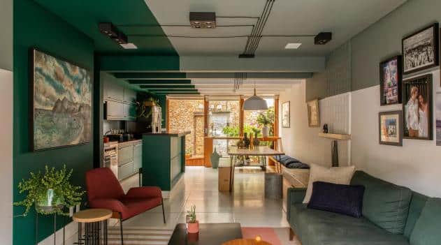 5 Tips to Decorate a Green Wall with Style