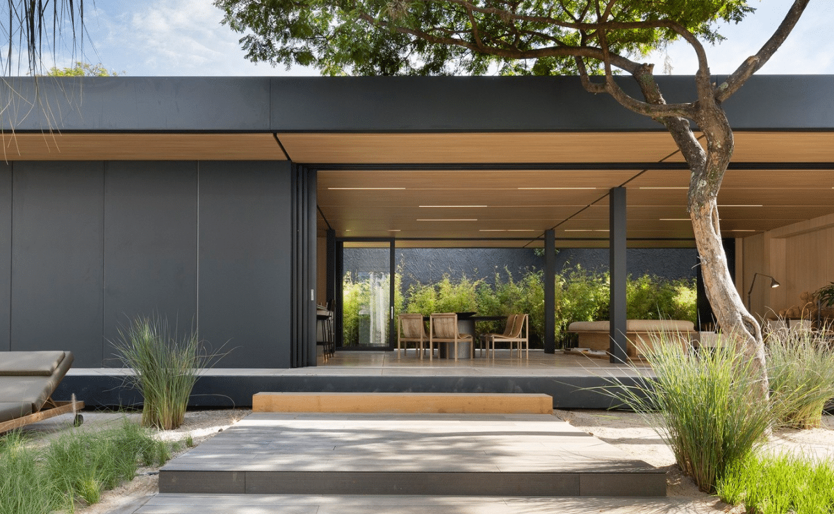 Prefabricated Houses: Costs and Benefits for Your Construction