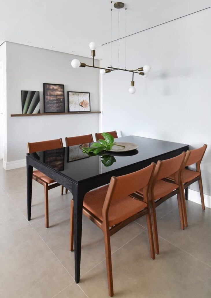40 Stylish Black Table Designs for Your Dining Room