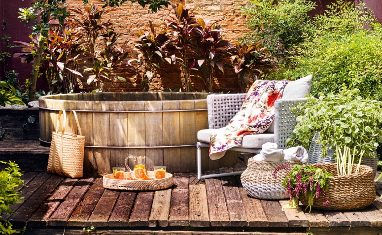 50 Wooden Ofuro Ideas for Stylish Relaxation