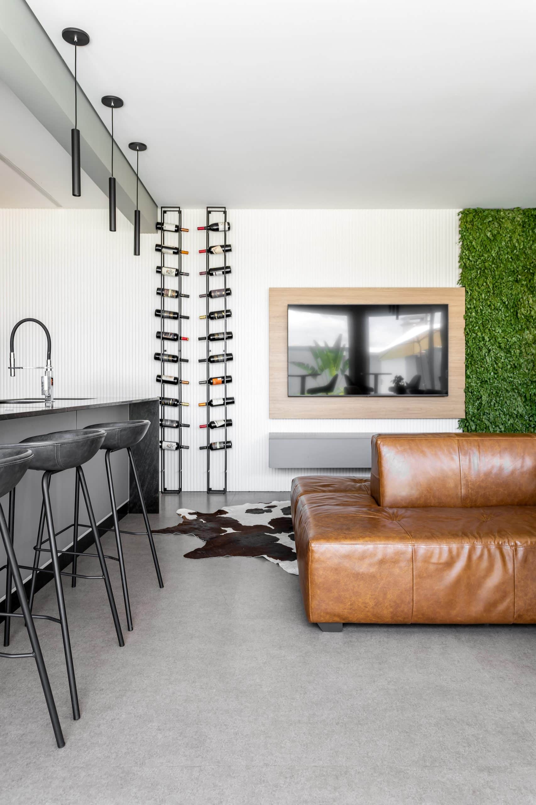 12 Inspiring Projects Featuring Striped Wall Cladding