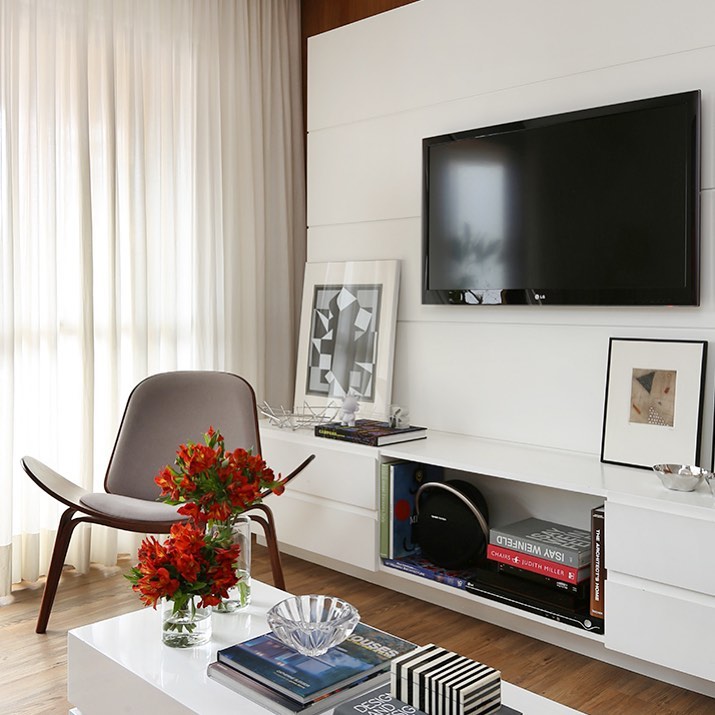 SUSPENDED RACK: 70 MODELS TO OPTIMIZE YOUR SPACE